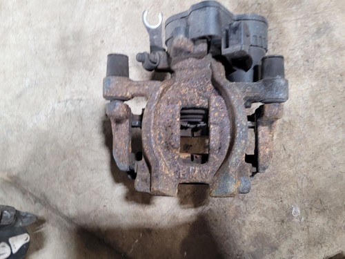 Driver Left Caliper Rear Without Sport Brake Fits 16-22 BMW X1 1956353 ...