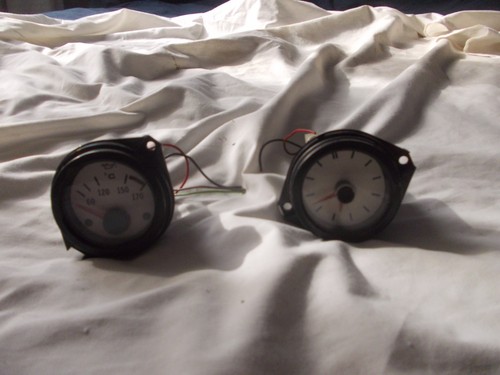 MGF,TF & OTHERS WHITE FACED DASHBOARD TIME CLOCK & OIL TEMPERATURE ...