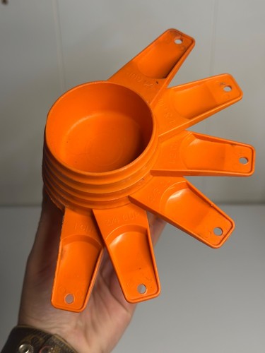 VTG 80s Tupperware Nesting Measuring Cups – Set of 6 Orange Kitchenware ...