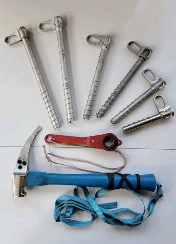 Vintage Lot Of Chouinard Climbing Gear - Alpine Hammer, 6 Ice Screws ...