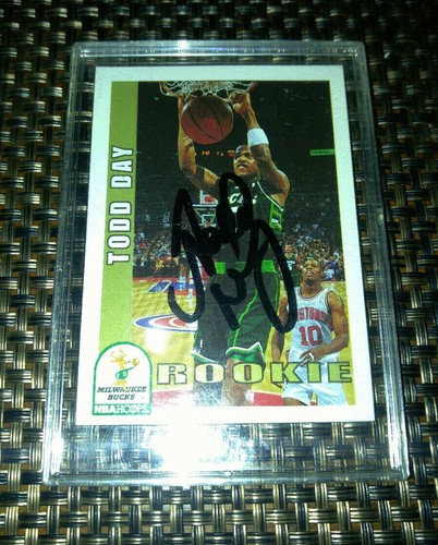 1993 HOOPS TODD DAY ROOKIE BASKETBALL CARD #416 AUTOGRAPHED Milwaukee ...