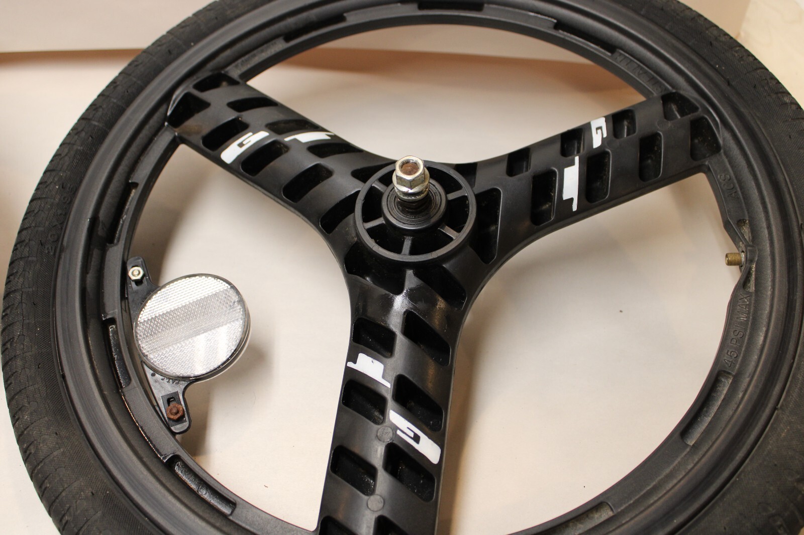 GT BMX Mag Wheel ACS Stealth Freestyle USA 3 Spoke 20 Performer 3/8 ...