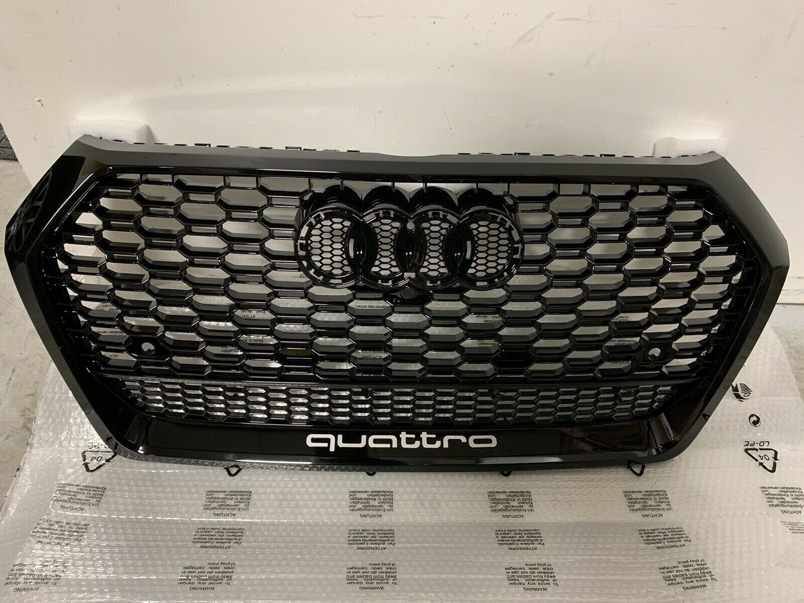 RSQ5 FRONT HONEYCOMB MESH WITH QUATTRO GRILLE FOR AUDI Q5 SQ5 2018 2019 ...