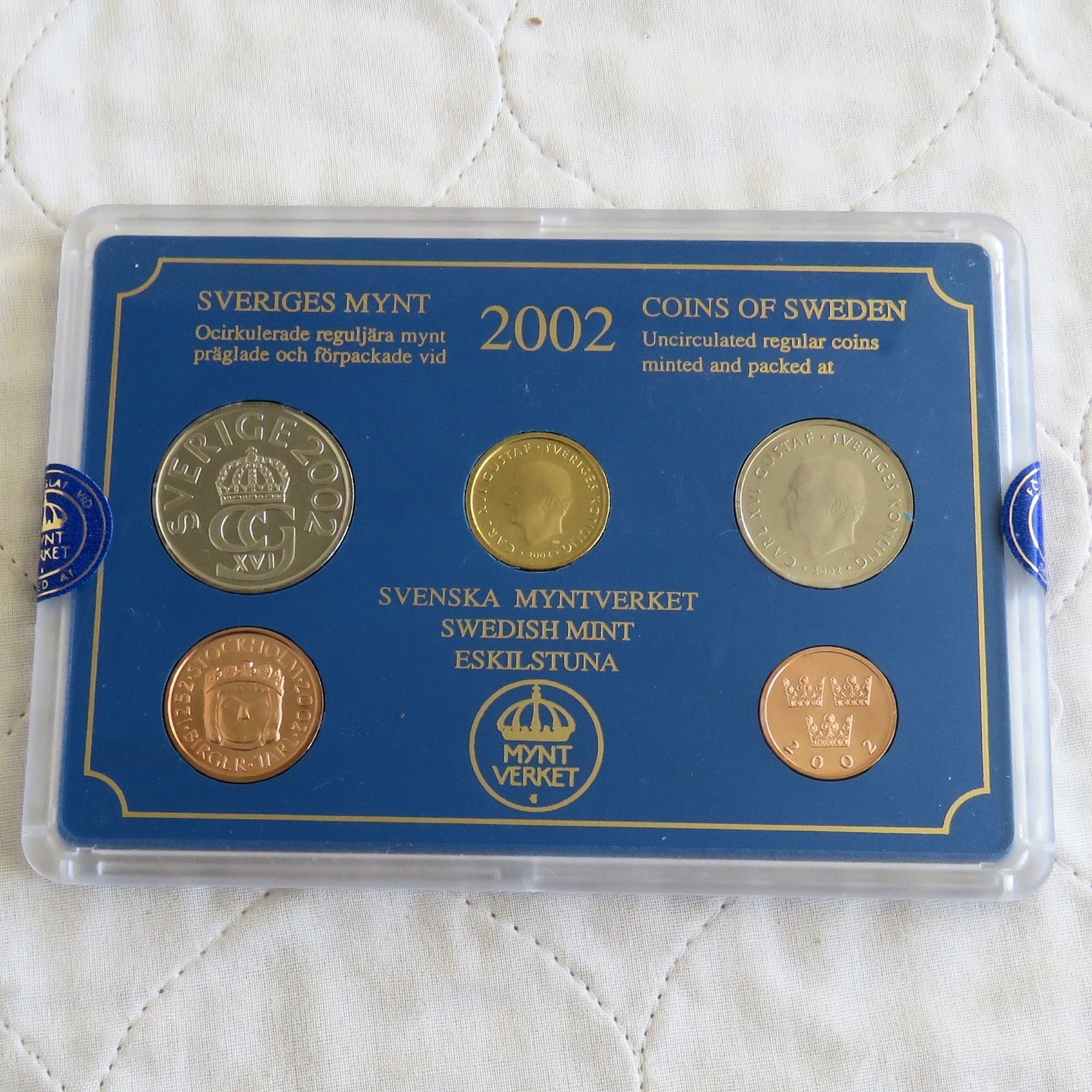 SWEDEN 2002 4 COIN UNCIRCULATED MINT SET WITH STOCKHOLM MEDAL - cased ...