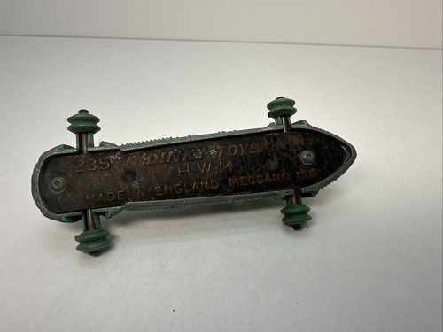 LOVELY VINTAGE DINKY TOYS # 23J/235 HWM RACING CAR 1950S DIECAST GREEN ...