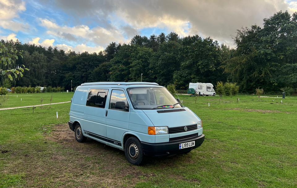 Volkswagen t4 campervan 2.4D 4WD Synchro - Low mileage great interior ...