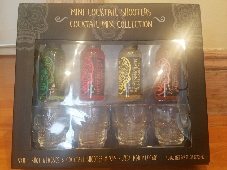 Mini Cocktail Shooters With 4 Skull Shot Glasses Cocktail Mix ...