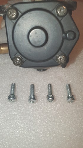 Suzuki GT380 GT550 GT750 GT250 Fuel Petrol Tap Petcock Rear Back Plate ...