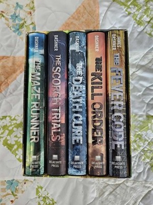 Maze Runner Series Complete Collection Boxed Set (5-Book) by James ...