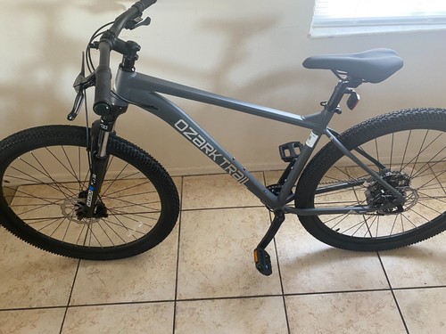 Ozark Trail 12820 27.5" Vibe Mountain Bike Large Frame Black Brand New ...