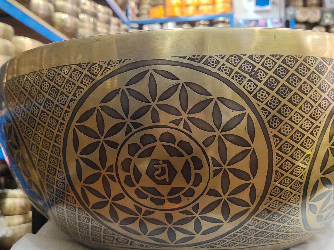 13 inches Yogi Bowl-Deep Relaxing Music Sound Vibration Bowl-Sound ...