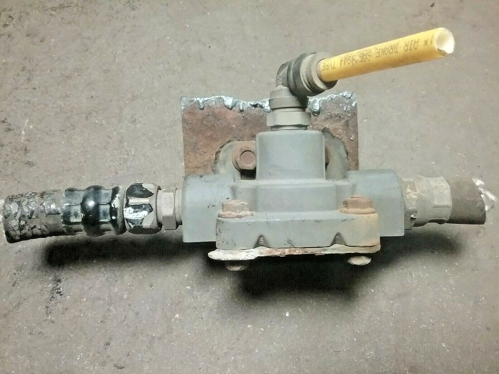 BENDIX QRN QUICK RELEASE VALVE T-5007242 | eBay