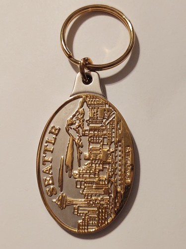 Seattle Skyline Keychain 2 Tone Metal Washington Souvenir Space Needle ...