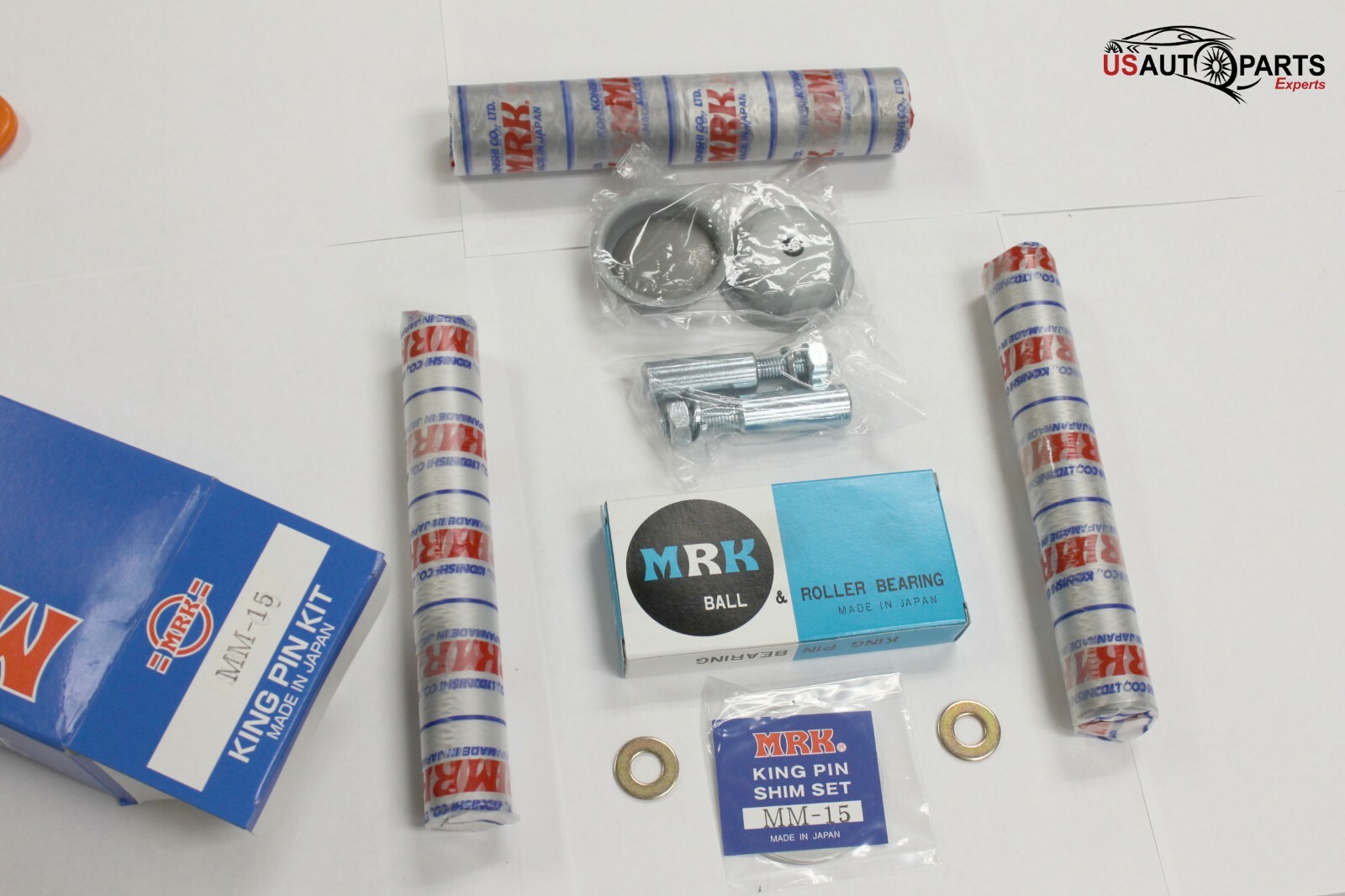 NEW KING PIN KIT Kit 28 mm for Mitsubishi Fuso Canter - 304 444 made in ...