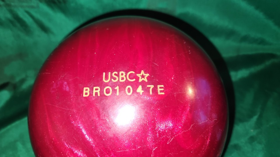 Track Tundra Fire Bowling Ball 15 lbs Preowned Span 4 7/16 Inches | eBay