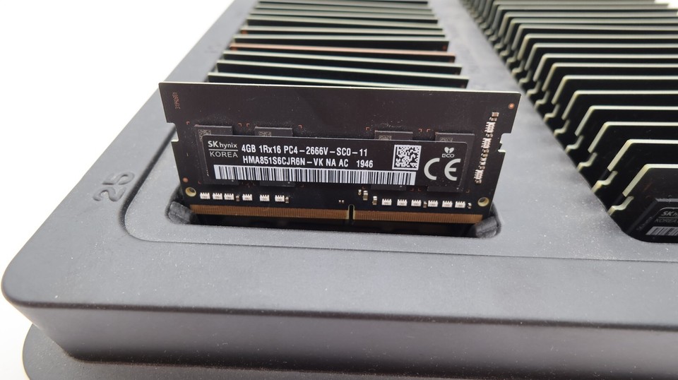 Lot of 50 SK Hynix 4GB 1Rx16 RAM Memory PC4-2666V-SC0-11 HMA851S6CJR6N ...