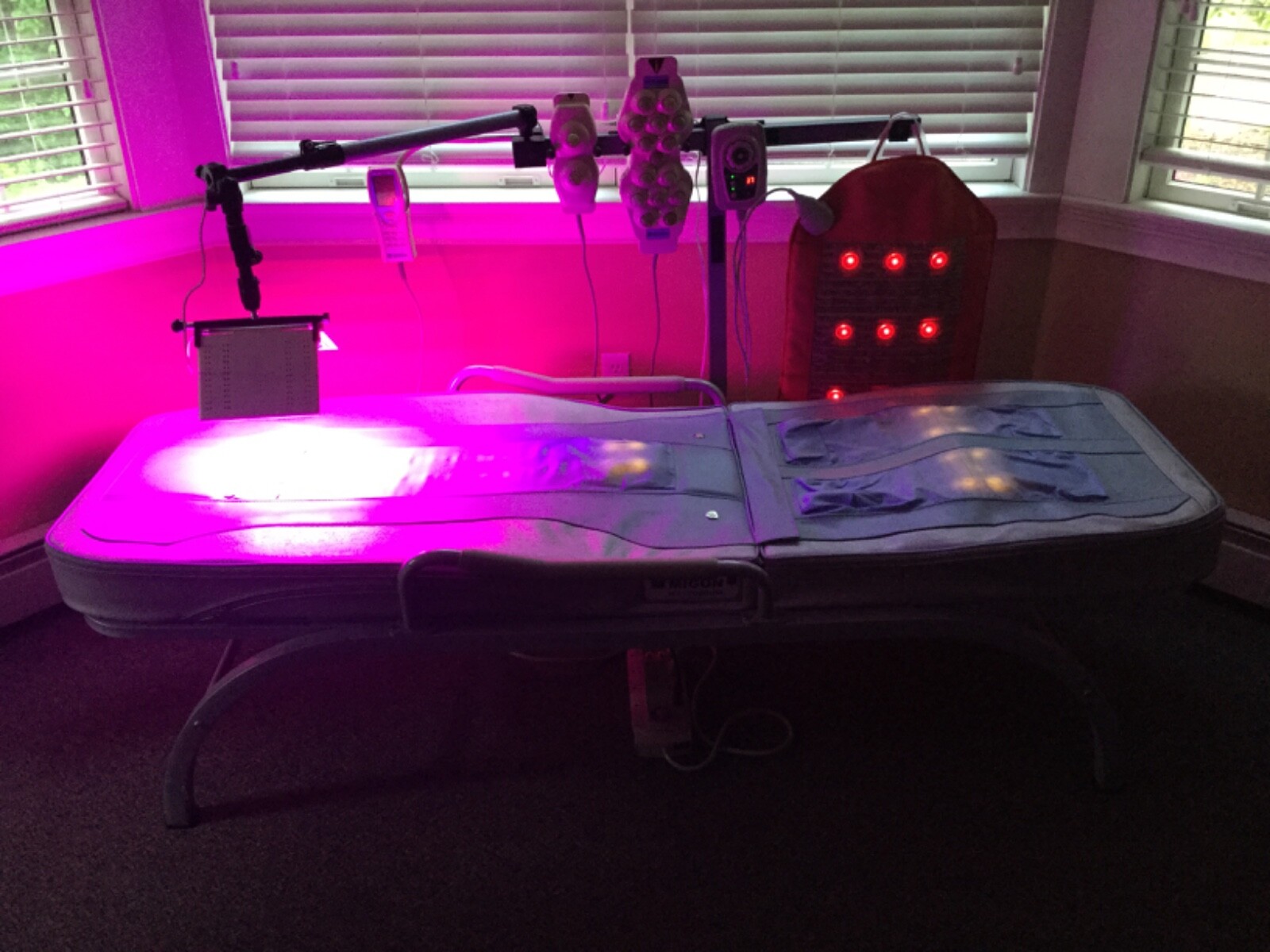 Migun-hy7000UM-amethyst-FIR Photon mini therapy mat-facial LED light ...