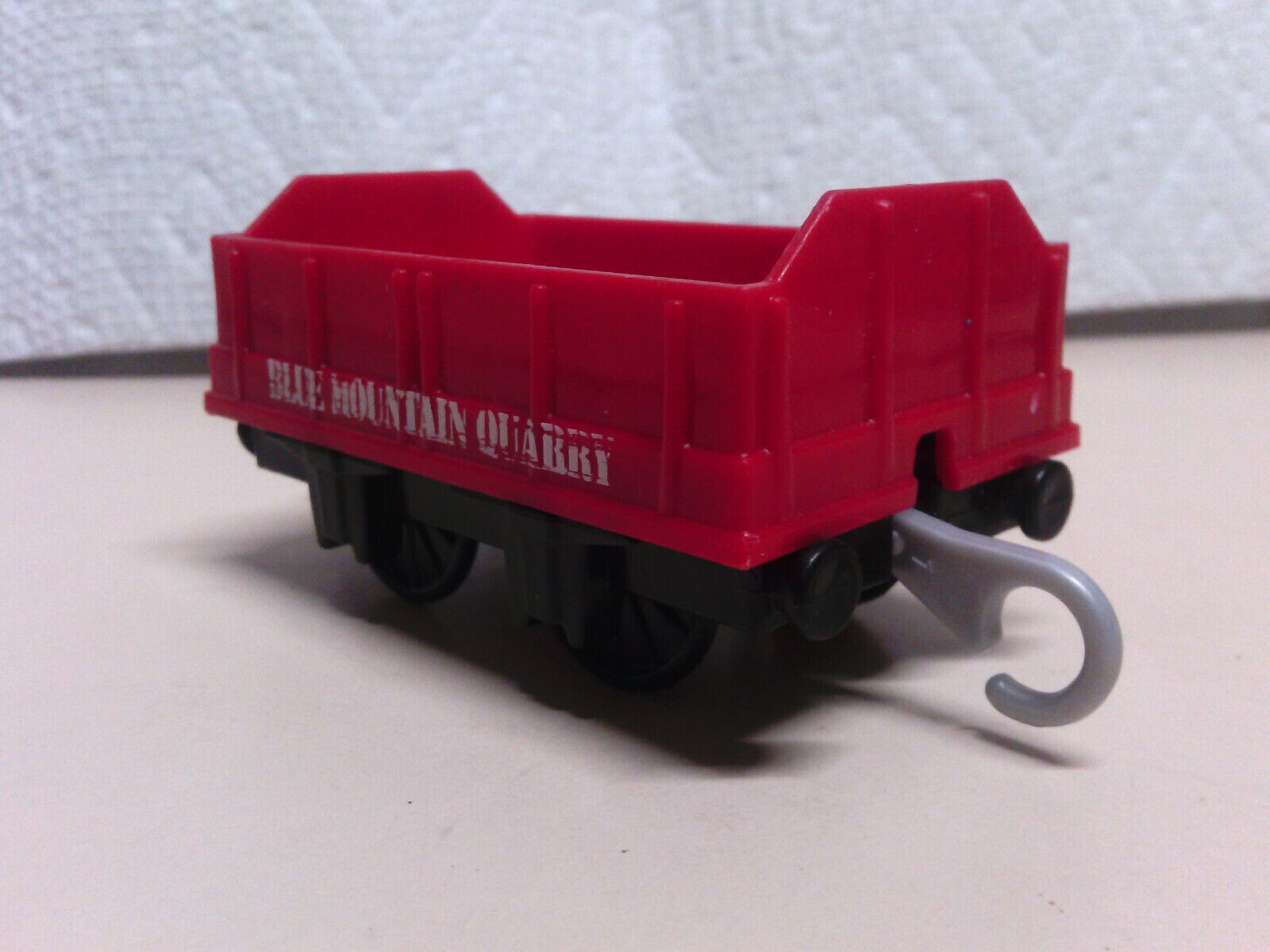 Thomas and Friends Trackmaster Blue Mountain Quarry Red Flatbed 2015 ...