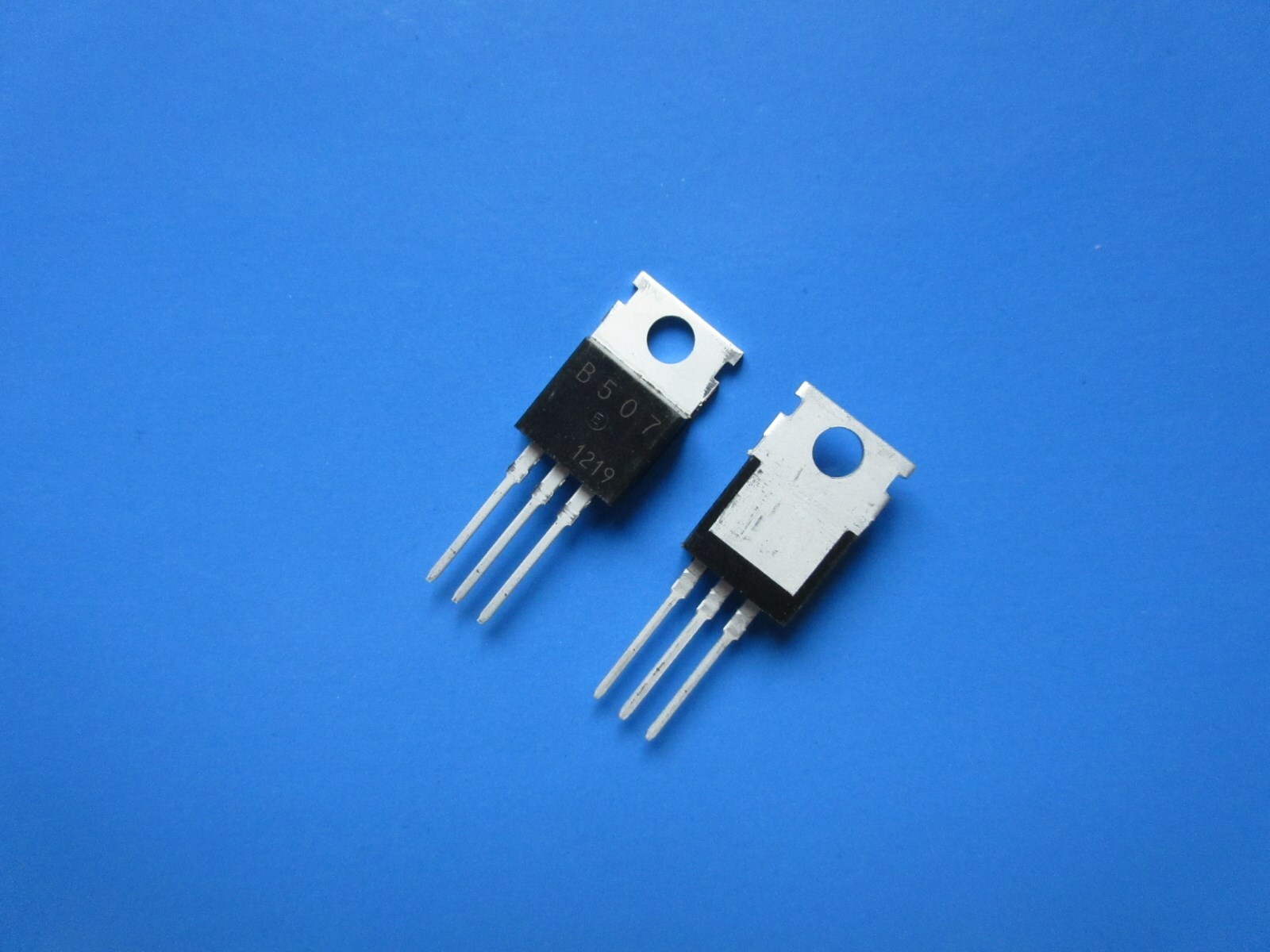 2pcs 2SB507 B507 TO-220 Transistor USA SELLER | eBay