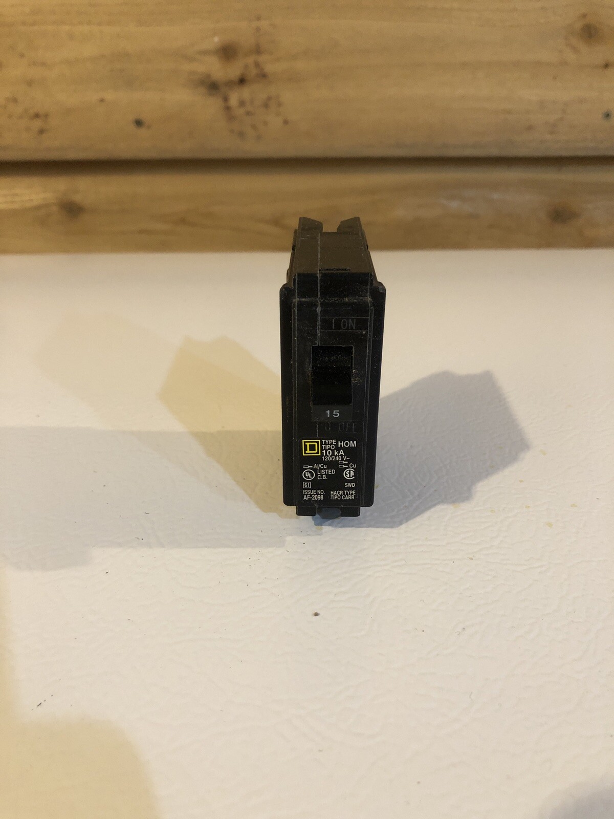 Square D 15A HOM115 Single or 1 Pole 15Amp Circuit Breaker | eBay