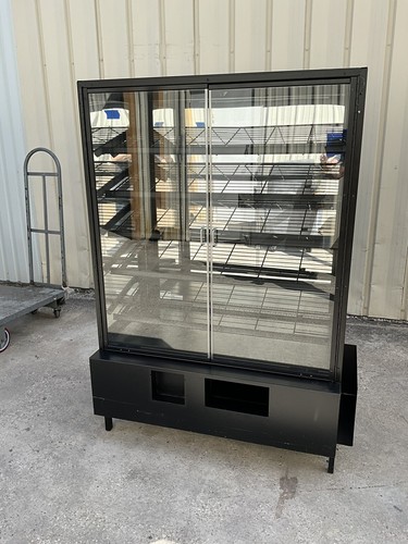 Marco BAK-619 Self Service Dry Bakery Case Vented Lighted Donut Pastry ...