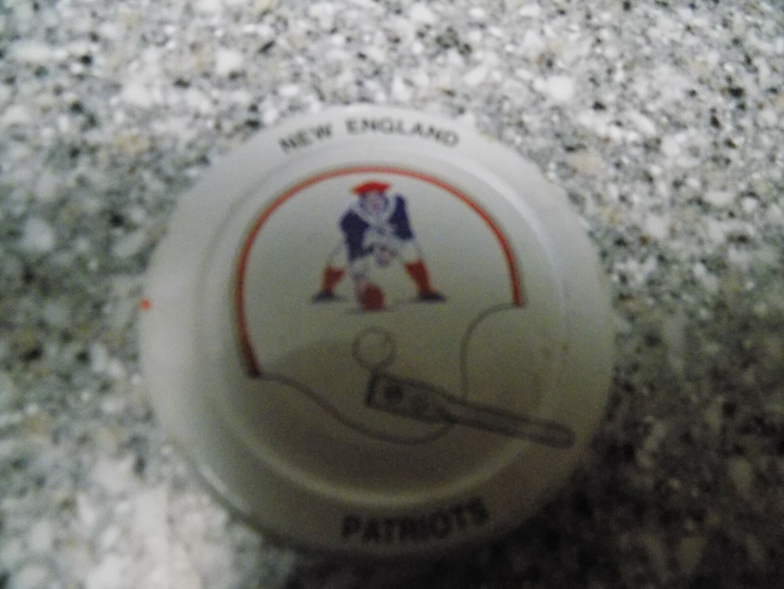 Vintage 1971 Gatorade New England Patriots Single Bar Helmet Logo Lid ...