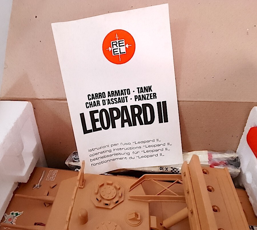 PANZER LEOPARD 70s Reel italy carro armato lanciamissili tank ...