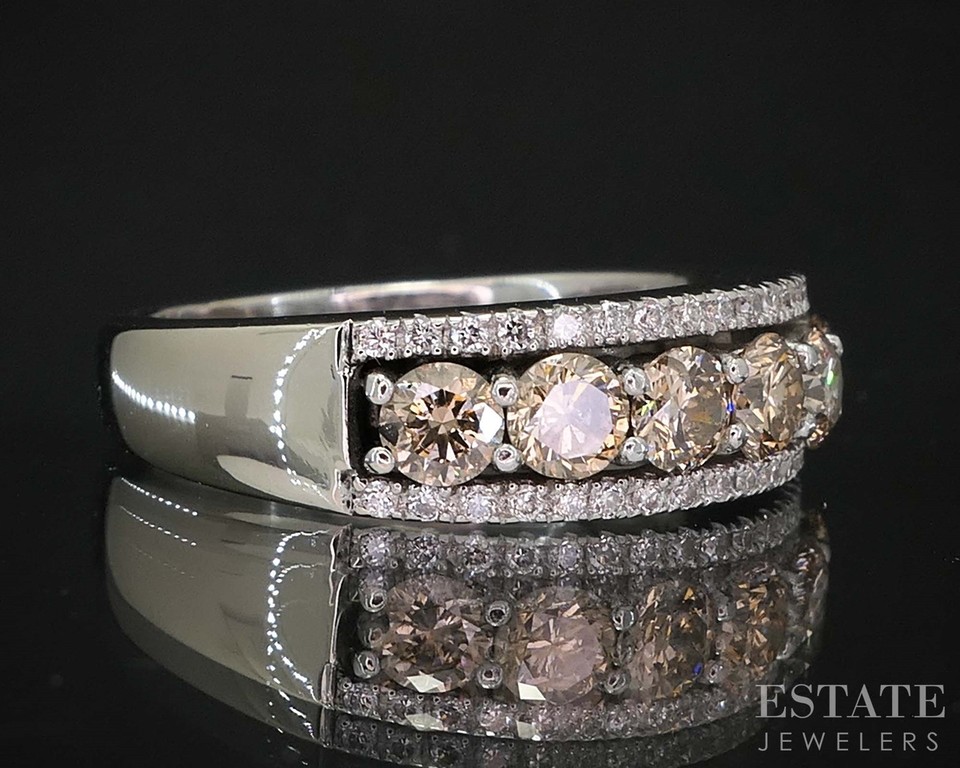 14k Vanilla Gold LeVian Natural .80ctw Chocolate & Vanilla Diamond Ring ...