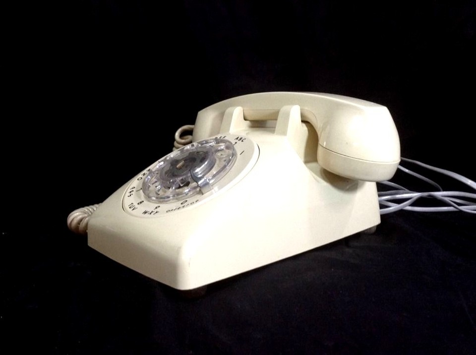 Vintage Rotary Phone Dial Almond Desk Top Telephone ITT Model 500 | eBay