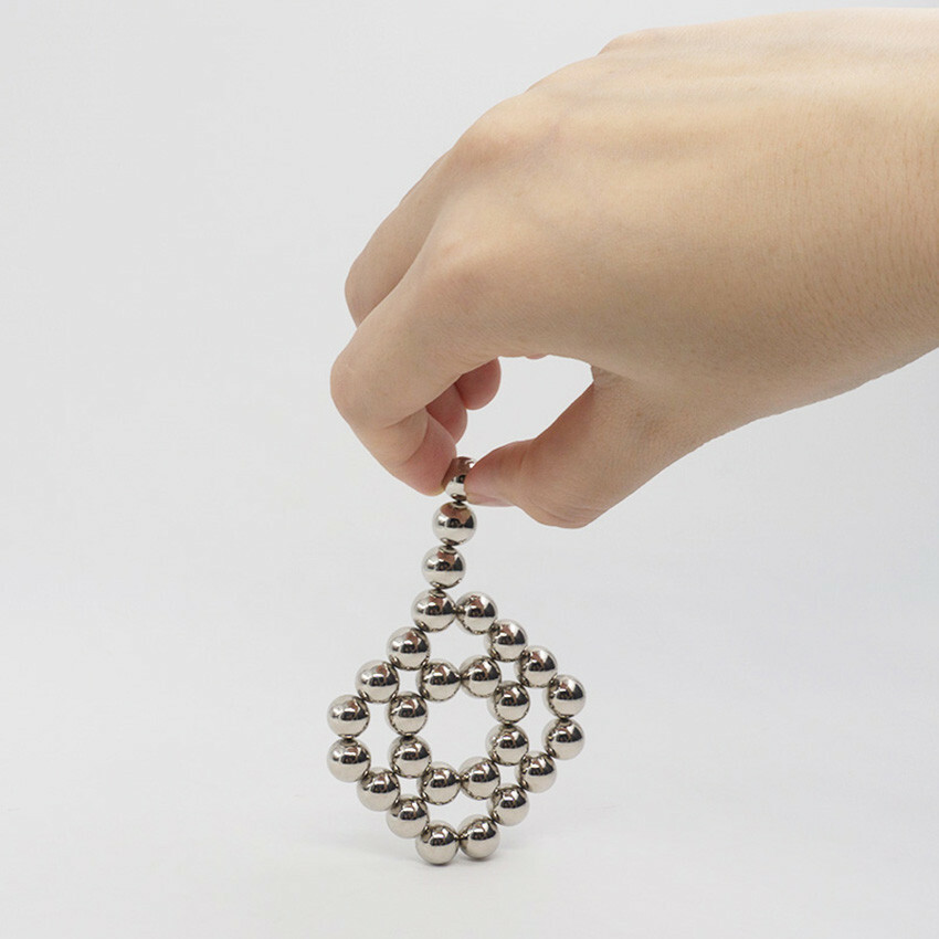 Powerful Pinched Pleasure Magnetic Orbs Magnetized Pressure Nipple ...