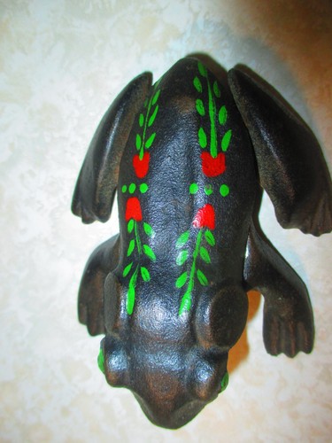 Cool Cast Iron Wilton Secret Key Holder Frog Hinged Lid Hide on Porch ...