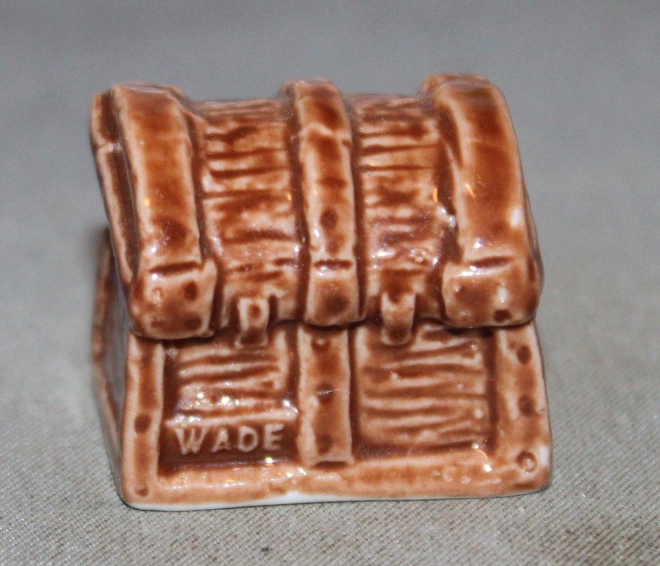 Wade Red Rose Tea Nautical Series Complete Set of 12 Figurines | eBay