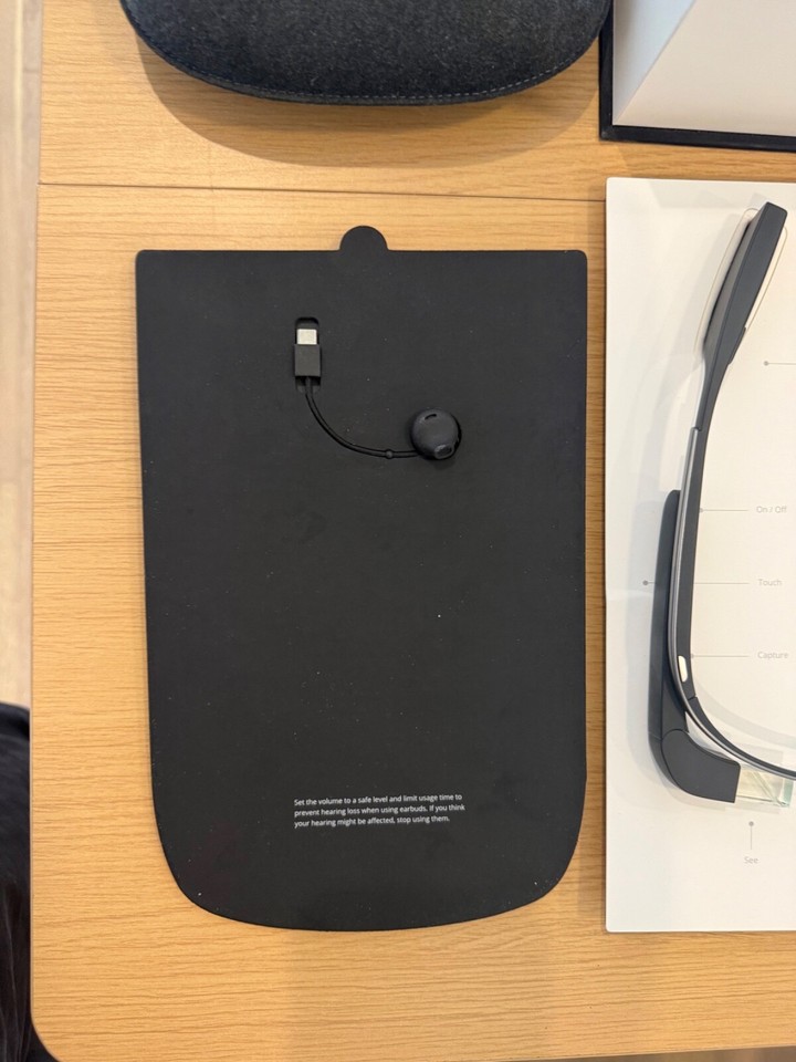 Google Glass XE-C Explorer Edition – Full Kit + Titanium Frame – New ...