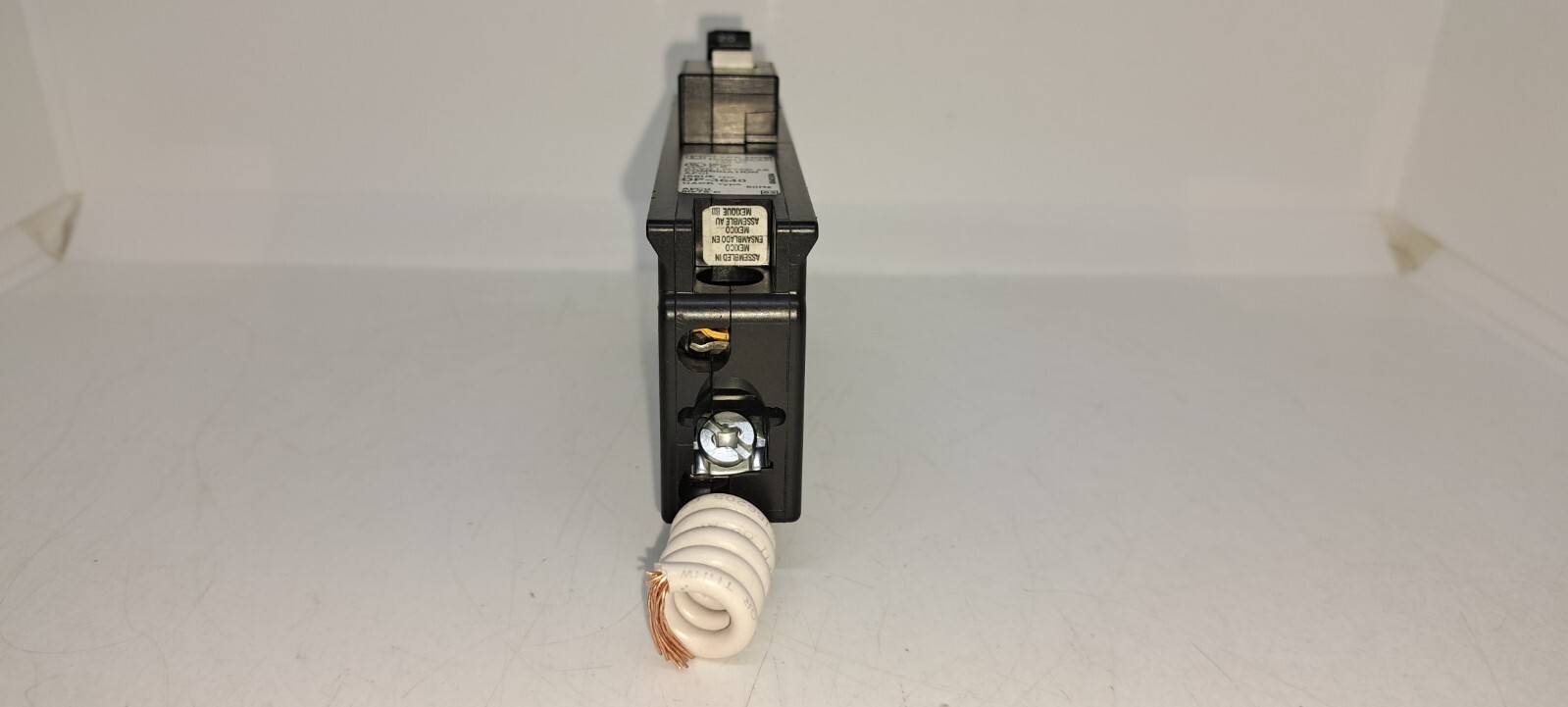 Square D HOM120CAFI 1 Pole 20 Amp 120V Plug In Type AFCI Combination ...