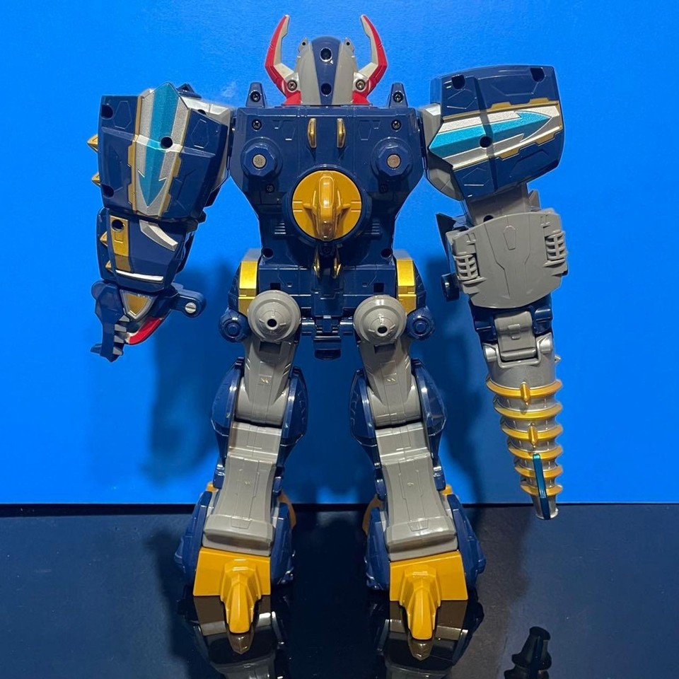DX Gouz Jillion Kaizoku Sentai Gokaiger Super Robot Toy - Missing Parts ...