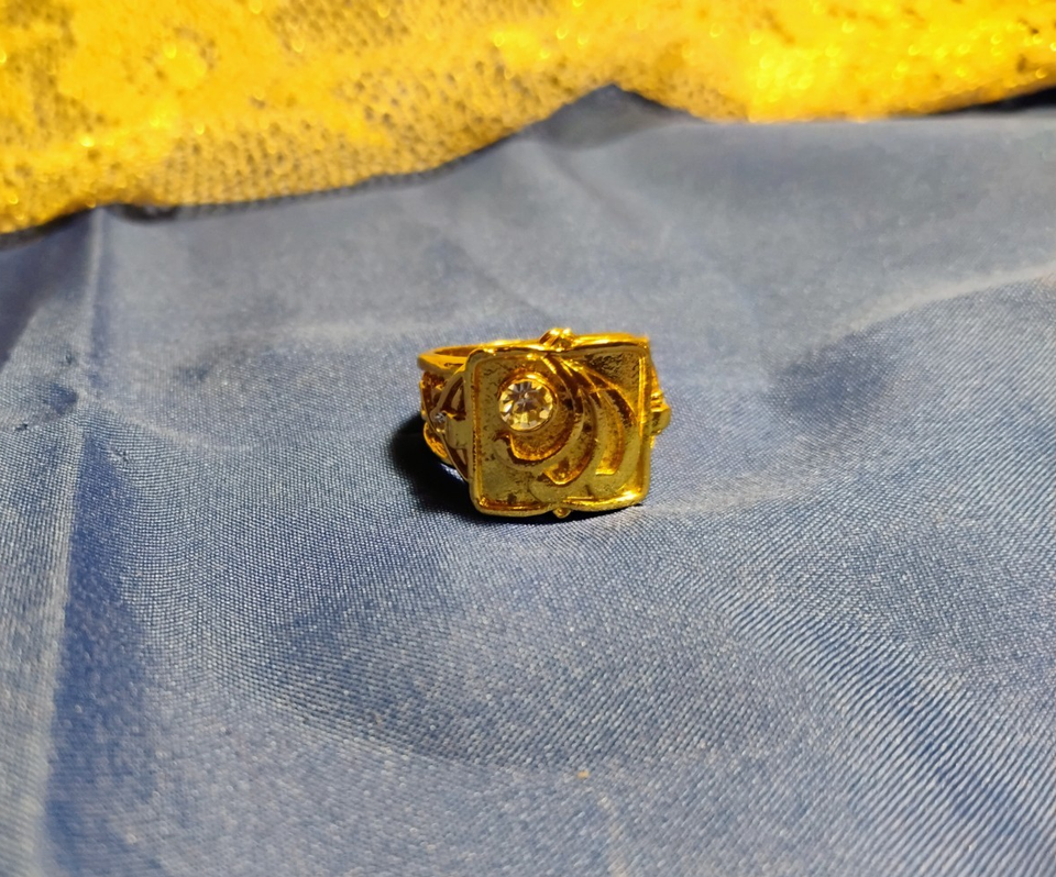 Gold plated Poison ring with a CZ stone size 7.5 New without tags | eBay