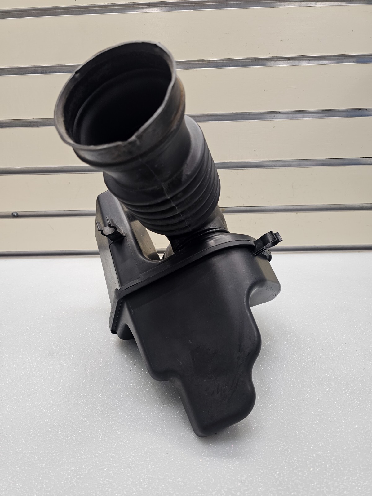 16576-8j010 Nissan Air Duct 165768J010 Genuine OEM Part for sale online ...