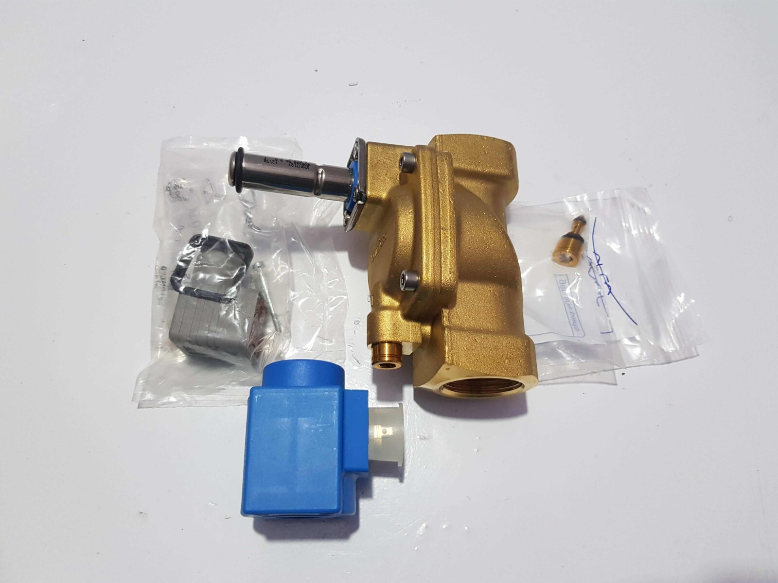 DANFOSS ALFA LAVAL EV220B SOLENOID VALVE 018F7363 | eBay