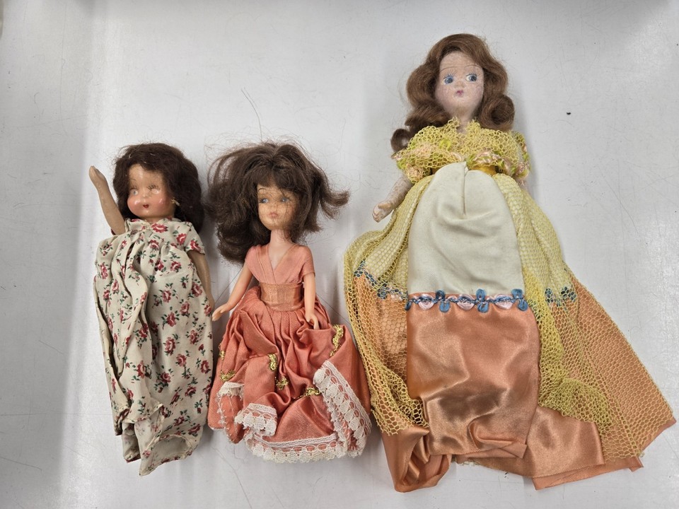 Lot Of Nine Antique Dolls. Mixture Of Brands. Some Handmade Clothes | eBay