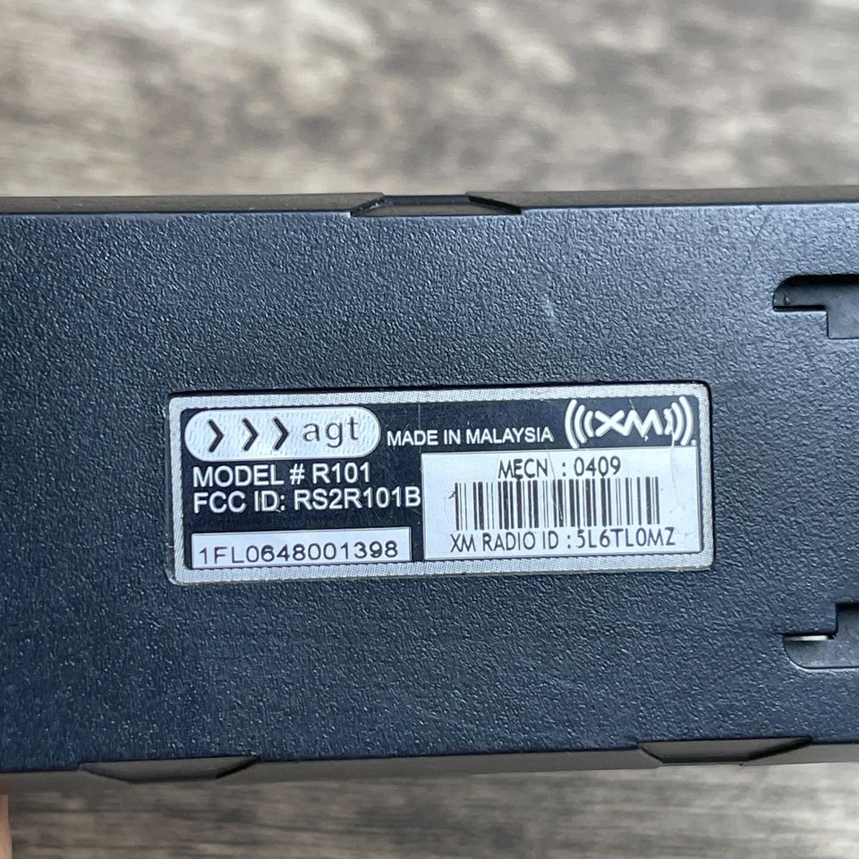 XM SportsCaster R101 Satellite Radio Receiver Black Digital Display ...