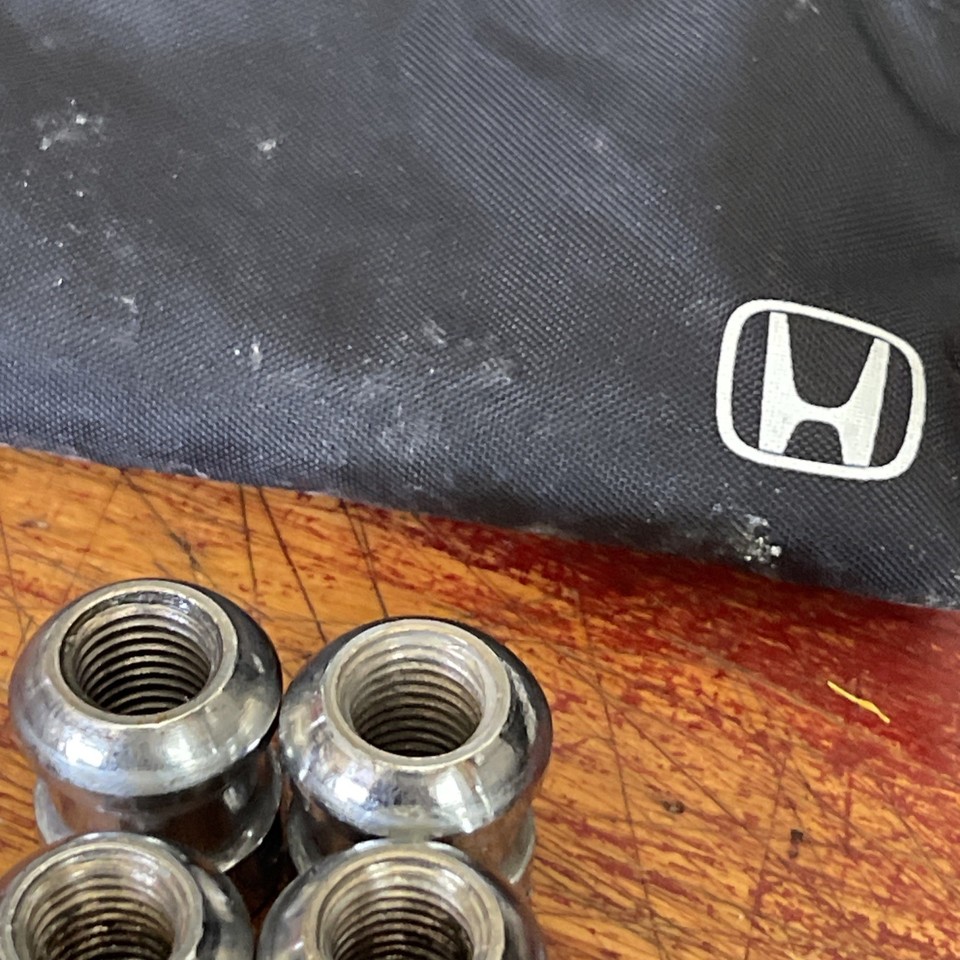 19mm Black OEM Honda Wheel Lock Set READ DESCRIPTION NO KEY I REMOVED ...