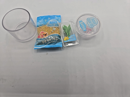 HTF PINK BETTA FISH MGA Miniverse Make it Mini AQUARIUM NO RESIN YELLOW ...