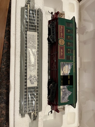 Thomas Kinkade Christmas Express "Bringing Home the Tree" With 4 Track ...