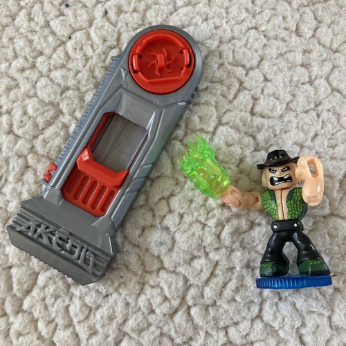 Akedo Ultimate Arcade Warriors Max Snapper Action Figure | eBay