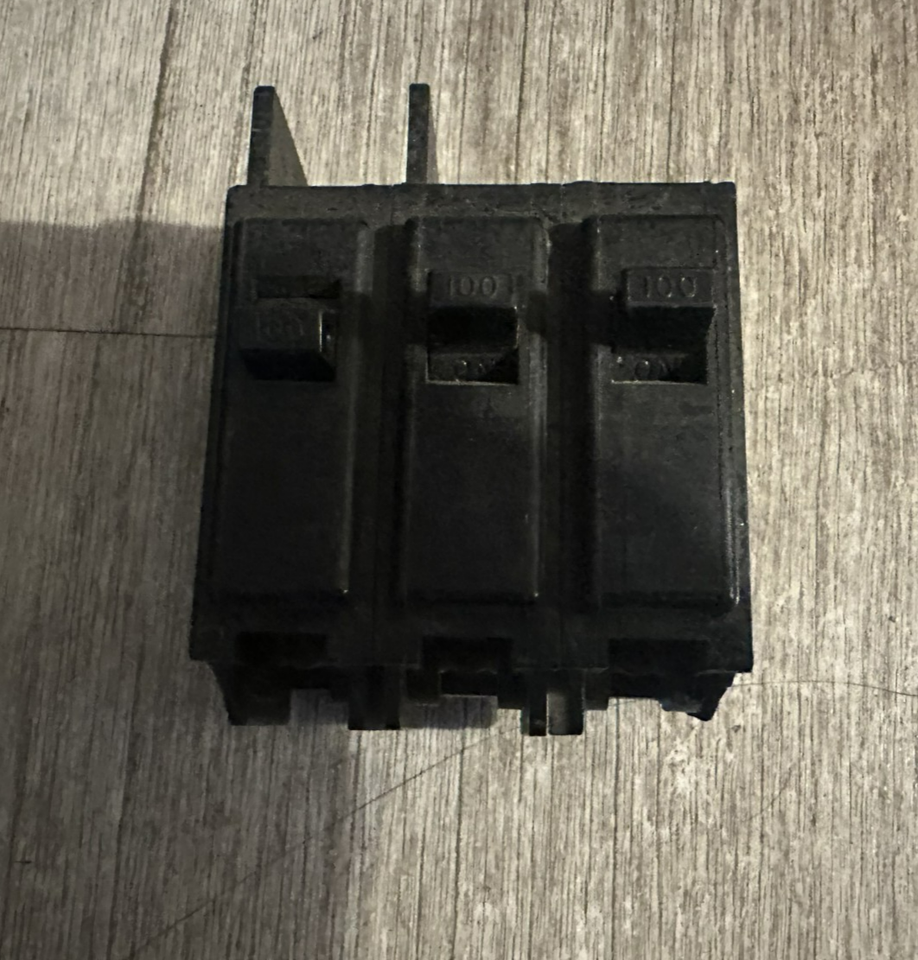 ITE EQB-3100 Bolt On Circuit Breaker 100A 240V Type EQ-B 100 AMP 3 Pole ...