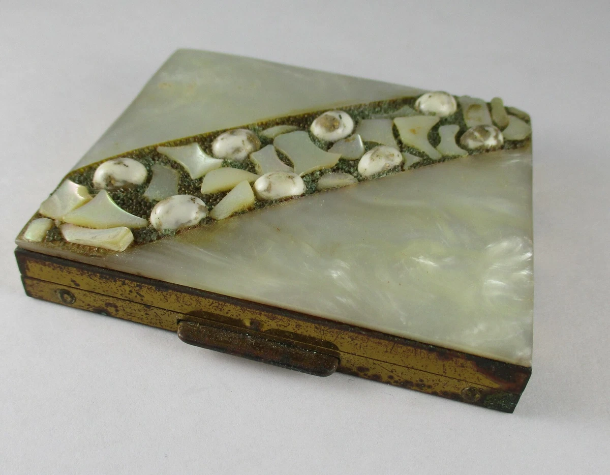 Antique Makeup Compact Case | Saubhaya Makeup