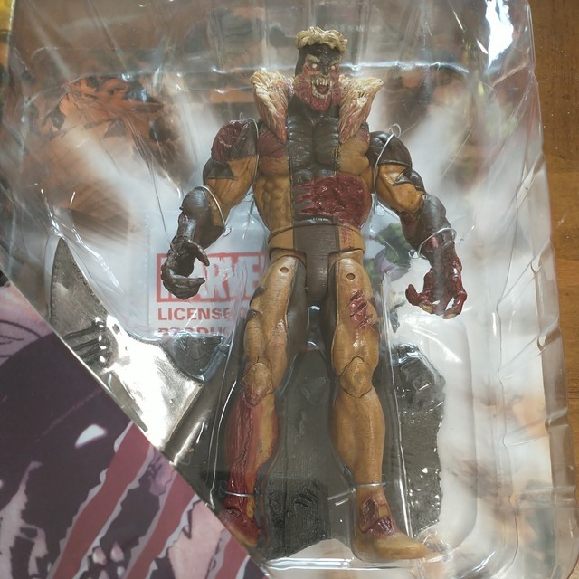 Marvel Diamond Select Zombie Sabretooth Action Figure 2015 for sale ...