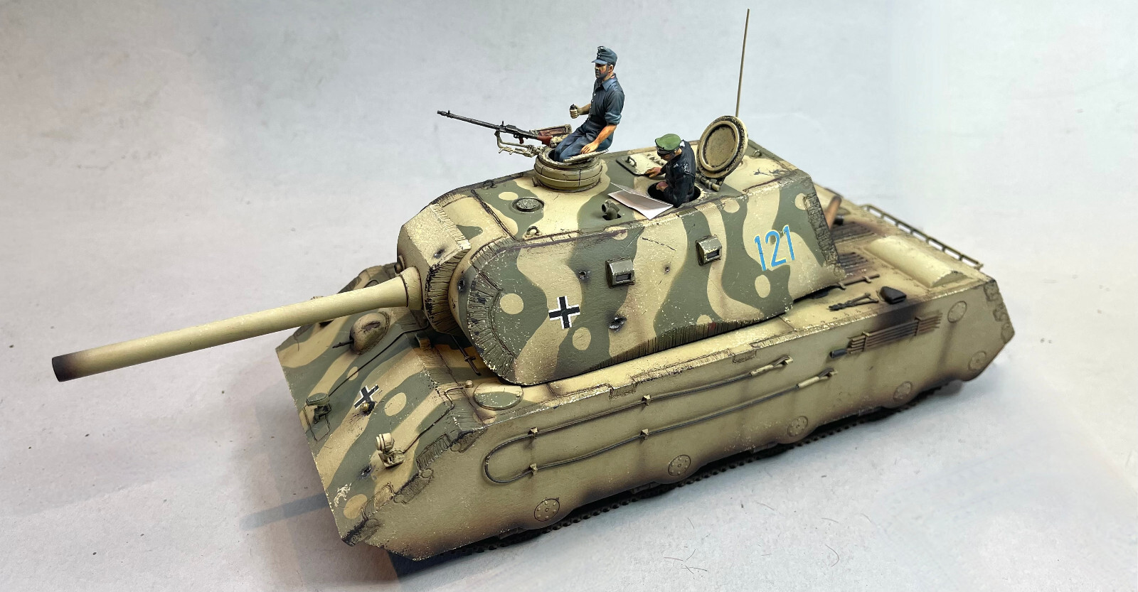 PRO BUILT 1/35 TAKOM MODEL KIT OF WWII GERMAN VK 168.01 (P) SUPER HEAVY ...