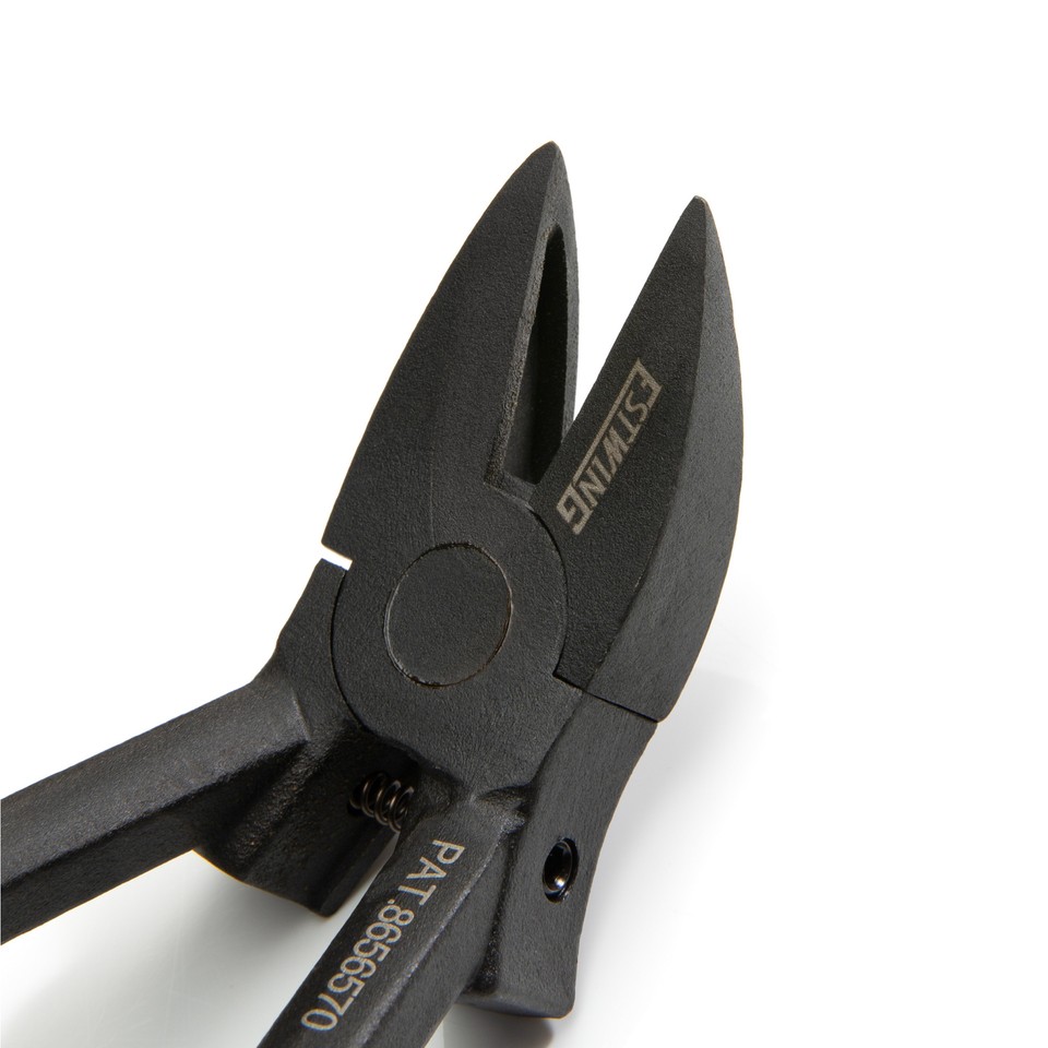 Estwing 8.5-Inch Heavy Duty Nail Hunter Brad, Nail and Staple Remover ...