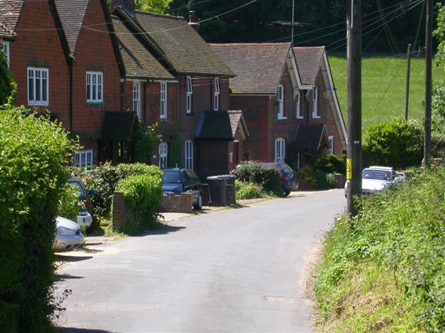 Photo 6x4 Screw Corner Bowlhead Green Cottages on Brook Hill just off ...
